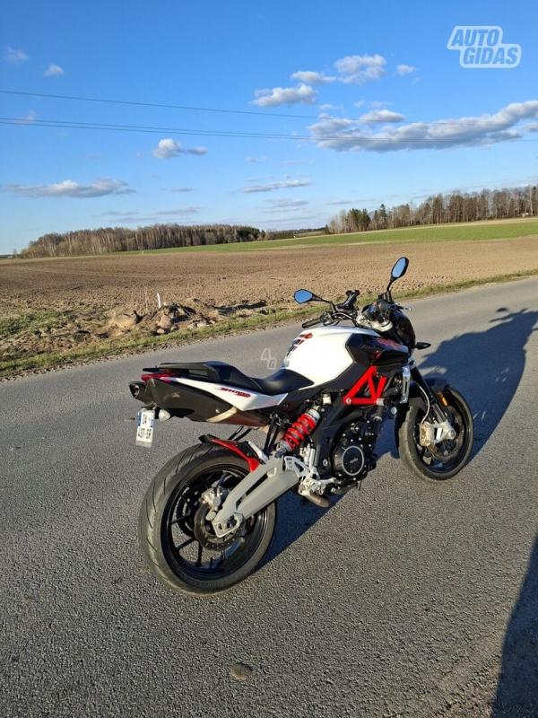 Aprilia Shiver 2013 in Klaipeda, with an engine capacity of 0.75 L and mileage of 32 thousand km for 3100 €, photo 5 on AUTOMOTO.COM.LV