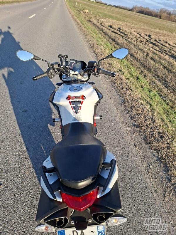 Aprilia Shiver 2013 in Klaipeda, with an engine capacity of 0.75 L and mileage of 32 thousand km for 3100 €, photo 10 on AUTOMOTO.COM.LV