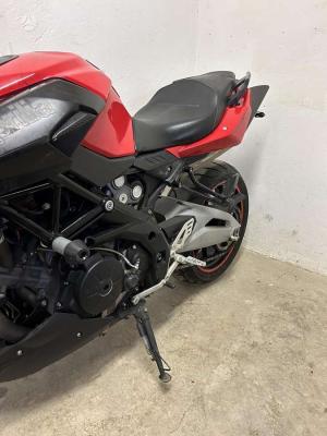 Aprilia Shiver 2016 Šauļi, ar dzinēja tilpumu 0.75 L un nobraukumu 10 tūkst. km par 1529 €, foto 10 vietnē AUTOMOTO.COM.LV