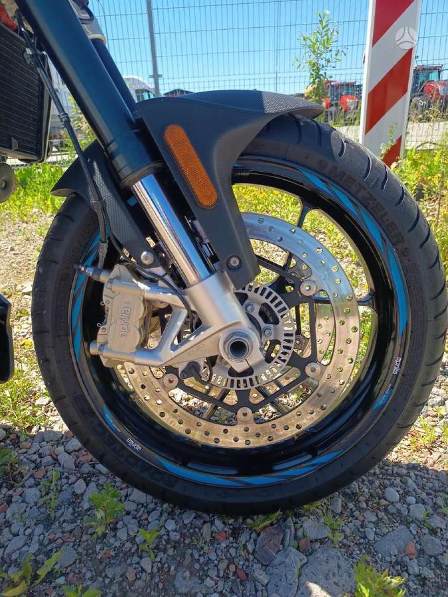 Balts Aprilia Shiver 2018 Kauņa, ar dzinēja tilpumu 0.90 L un nobraukumu 48 tūkst. km par 4800 €, foto 11 vietnē AUTOMOTO.COM.LV
