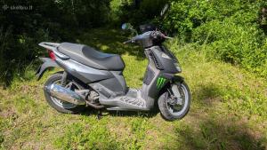 Grey Aprilia Sport City 2008 in Vilnius, with an engine capacity of 0.25 L and mileage of 25 thousand km for 980 €, photo 4 on AUTOMOTO.COM.LV