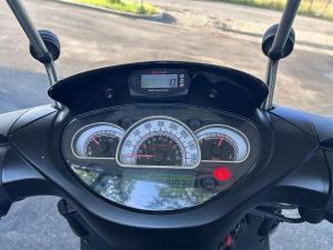 Grey Aprilia Sport City 2011 in Siauliai, with an engine capacity of 0.30 L and mileage of 16 thousand km for 2200 €, photo 13 on AUTOMOTO.COM.LV