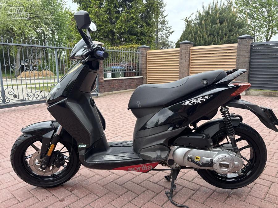 Aprilia Sport City 2010 Kauņa, ar dzinēja tilpumu 0.00 L un nobraukumu 0 tūkst. km par 1300 €, foto 3 vietnē AUTOMOTO.COM.LV