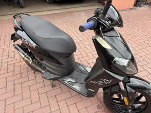 Aprilia Sport City 2010 Kauņa, ar dzinēja tilpumu 0.00 L un nobraukumu 0 tūkst. km par 1300 €, foto 4 vietnē AUTOMOTO.COM.LV