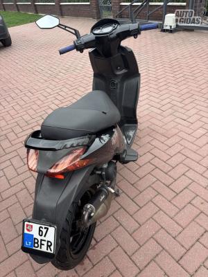 Aprilia Sport City 2010 Kauņa, ar dzinēja tilpumu 0.00 L un nobraukumu 0 tūkst. km par 1300 €, foto 5 vietnē AUTOMOTO.COM.LV