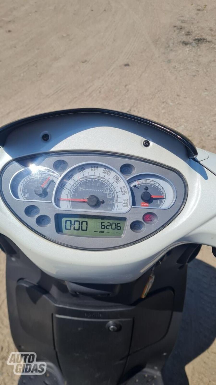 Aprilia Sport City 2012 Palanga, ar dzinēja tilpumu 0.00 L un nobraukumu 0 tūkst. km par 1250 €, foto 3 vietnē AUTOMOTO.COM.LV