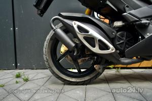 Черный Априлия SR 50R 2015 в Таллин, объемом двигателя 50.00 л и пробегом 15 тыс. км за 2990 €, фото 14 на AUTOMOTO.COM.LV