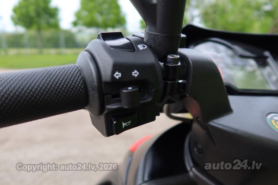 Черный Априлия SR 50R 2020 в Таллин, объемом двигателя 49.00 л и пробегом 8 тыс. км за 2600 €, фото 12 на AUTOMOTO.COM.LV