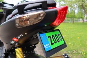 Черный Априлия SR 50R 2020 в Таллин, объемом двигателя 49.00 л и пробегом 8 тыс. км за 2600 €, фото 14 на AUTOMOTO.COM.LV