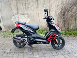 Черный Априлия SR 50R 2020 в Таллин, объемом двигателя 0.00 л и пробегом 11 тыс. км за 1799 €, фото 14 на AUTOMOTO.COM.LV