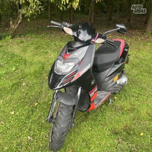 Black Aprilia SR 2012 in Vilnius, with an engine capacity of 0.05 L and mileage of 0 thousand km for 999 €, photo 10 on AUTOMOTO.COM.LV