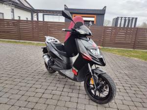 Black Aprilia SR 2014 in Klaipeda, with an engine capacity of 0.05 L and mileage of 8 thousand km for 1350 €, photo 11 on AUTOMOTO.COM.LV