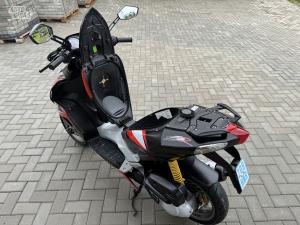 Черный Априлия SR 2018 в Каунас, объемом двигателя 0.05 л и пробегом 20 тыс. км за 1550 €, фото 13 на AUTOMOTO.COM.LV