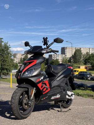 Черный Априлия SR 2019 в Вильнюс, объемом двигателя 49.00 л и пробегом 28 тыс. км за 1500 €, фото 18 на AUTOMOTO.COM.LV