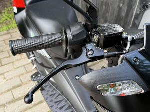Melns Aprilia SR 2020 Prienai, ar dzinēja tilpumu 49.00 L un nobraukumu 11 tūkst. km par 2350 €, foto 27 vietnē AUTOMOTO.COM.LV