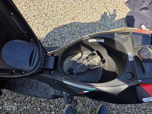 Black Aprilia SR 2020 in Pasvalys, with an engine capacity of 0.05 L and mileage of 0 thousand km for 1549 €, photo 26 on AUTOMOTO.COM.LV
