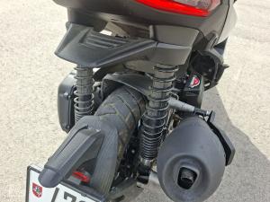 Black Aprilia SR 2022 in Klaipeda, with an engine capacity of 0.13 L and mileage of 8 thousand km for 4250 €, photo 14 on AUTOMOTO.COM.LV