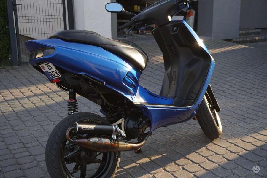 Blue Aprilia SR 1996 in Vilnius, with an engine capacity of 50.00 L and mileage of 11 thousand km for 1444 €, photo 15 on AUTOMOTO.COM.LV