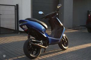 Blue Aprilia SR 1996 in Vilnius, with an engine capacity of 50.00 L and mileage of 11 thousand km for 1444 €, photo 16 on AUTOMOTO.COM.LV