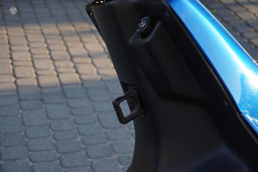 Blue Aprilia SR 1996 in Vilnius, with an engine capacity of 50.00 L and mileage of 11 thousand km for 1444 €, photo 19 on AUTOMOTO.COM.LV