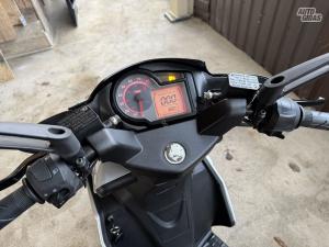 Pelēks Aprilia SR 2008 Kauņa, ar dzinēja tilpumu 0.05 L un nobraukumu 8 tūkst. km par 1650 €, foto 14 vietnē AUTOMOTO.COM.LV