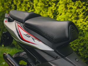 Grey Aprilia SR 2017 in Klaipeda, with an engine capacity of 49.00 L and mileage of 14 thousand km for 1549 €, photo 11 on AUTOMOTO.COM.LV