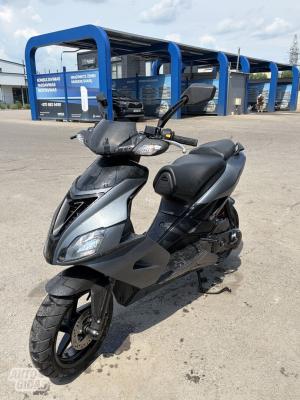 Grey Aprilia SR 2020 in Kaunas, with an engine capacity of 0.00 L and mileage of 14 thousand km for 1599 €, photo 4 on AUTOMOTO.COM.LV