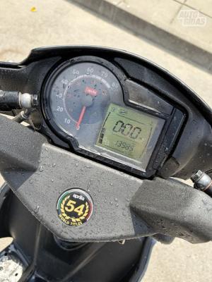 Grey Aprilia SR 2020 in Kaunas, with an engine capacity of 0.00 L and mileage of 14 thousand km for 1599 €, photo 7 on AUTOMOTO.COM.LV