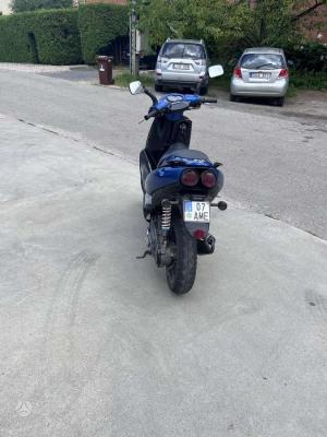 Aprilia SR 2000 in Panevezys, with an engine capacity of 49.00 L and mileage of 31 thousand km for 800 €, photo 7 on AUTOMOTO.COM.LV