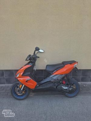 Aprilia SR 2005 in Radviliskis, with an engine capacity of 0.05 L and mileage of 0 thousand km for 1200 €, photo 4 on AUTOMOTO.COM.LV