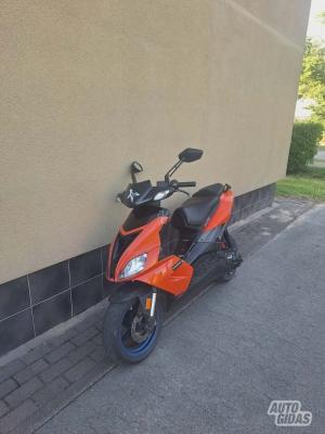 Aprilia SR 2005 in Radviliskis, with an engine capacity of 0.05 L and mileage of 0 thousand km for 1200 €, photo 5 on AUTOMOTO.COM.LV