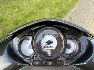 Aprilia SR 2006 in Silute, with an engine capacity of 50.00 L and mileage of 6 thousand km for 1200 €, photo 14 on AUTOMOTO.COM.LV