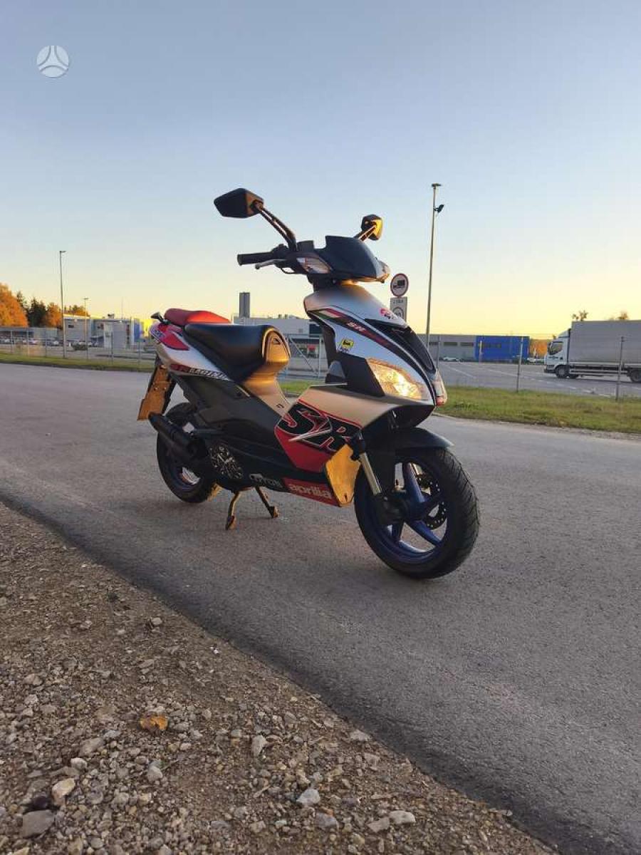 Aprilia SR 2007 in Kaunas, with an engine capacity of 50.00 L and mileage of 23 thousand km for 1200 €, photo 2 on AUTOMOTO.COM.LV