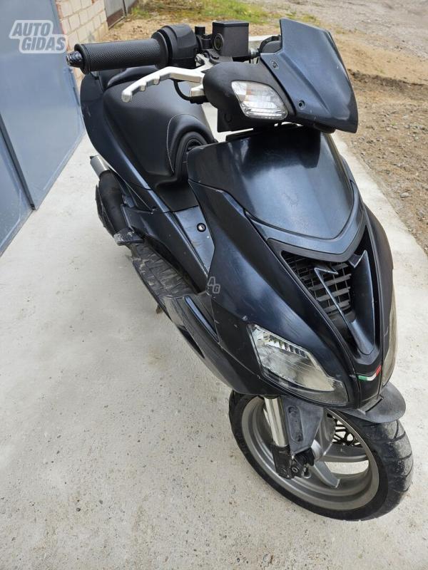 Aprilia SR 2008 in Telschi, with an engine capacity of 0.00 L and mileage of 7 thousand km for 1500 €, photo 3 on AUTOMOTO.COM.LV