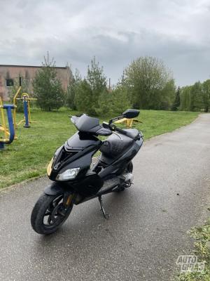 Aprilia SR 2008 in Vilnius, with an engine capacity of 0.00 L and mileage of 0 thousand km for 1100 €, photo 3 on AUTOMOTO.COM.LV
