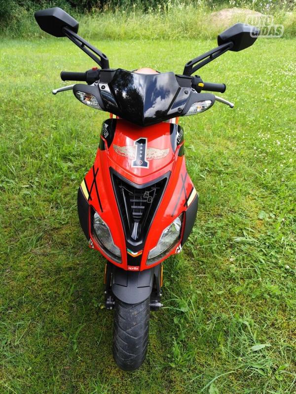 Aprilia SR 2008 in Vilnius, with an engine capacity of 0.00 L and mileage of 0 thousand km for 1650 €, photo 2 on AUTOMOTO.COM.LV