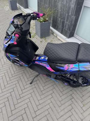 Aprilia SR 2008 in Alytus, with an engine capacity of 49.00 L and mileage of 24 thousand km for 1910 €, photo 7 on AUTOMOTO.COM.LV
