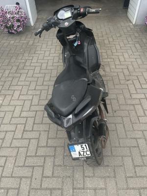 Aprilia SR 2009 in Panevezys, with an engine capacity of 0.00 L and mileage of 0 thousand km for 1100 €, photo 5 on AUTOMOTO.COM.LV