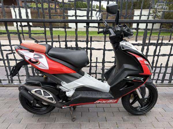 Aprilia SR 2010 Kauņa, ar dzinēja tilpumu 0.05 L un nobraukumu 27 tūkst. km par 1050 €, foto 10 vietnē AUTOMOTO.COM.LV