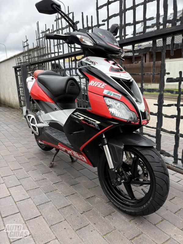 Aprilia SR 2010 Kauņa, ar dzinēja tilpumu 0.05 L un nobraukumu 27 tūkst. km par 1050 €, foto 11 vietnē AUTOMOTO.COM.LV