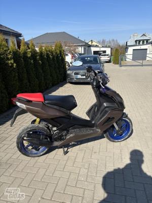 Aprilia SR 2011 in Kaunas, with an engine capacity of 0.00 L and mileage of 0 thousand km for 1150 €, photo 3 on AUTOMOTO.COM.LV