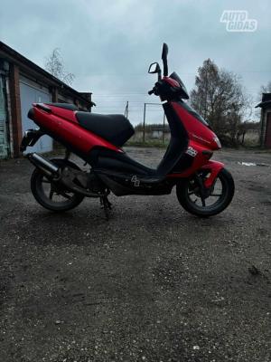 Aprilia SR 2012 in Klaipeda, with an engine capacity of 0.00 L and mileage of 0 thousand km for 950 €, photo 4 on AUTOMOTO.COM.LV