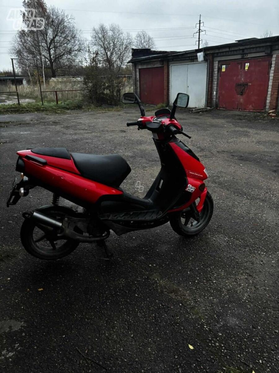 Aprilia SR 2012 in Klaipeda, with an engine capacity of 0.00 L and mileage of 0 thousand km for 950 €, photo 7 on AUTOMOTO.COM.LV