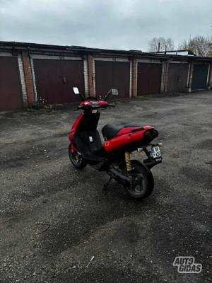 Aprilia SR 2012 in Klaipeda, with an engine capacity of 0.00 L and mileage of 0 thousand km for 950 €, photo 8 on AUTOMOTO.COM.LV
