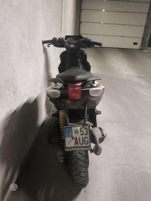 Aprilia SR 2012 Viļņa, ar dzinēja tilpumu 0.00 L un nobraukumu 24 tūkst. km par 1150 €, foto 4 vietnē AUTOMOTO.COM.LV