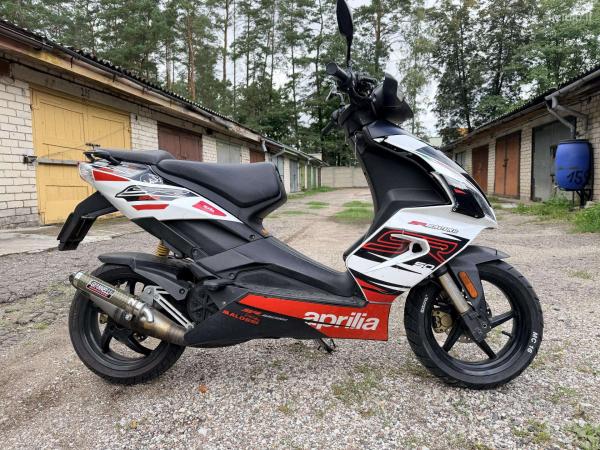 Aprilia SR 2012 Druskininkai, ar dzinēja tilpumu 0.00 L un nobraukumu 19 tūkst. km par 1600 €, foto 5 vietnē AUTOMOTO.COM.LV
