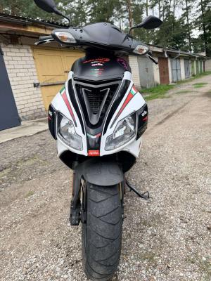 Aprilia SR 2012 Druskininkai, ar dzinēja tilpumu 0.00 L un nobraukumu 19 tūkst. km par 1600 €, foto 7 vietnē AUTOMOTO.COM.LV