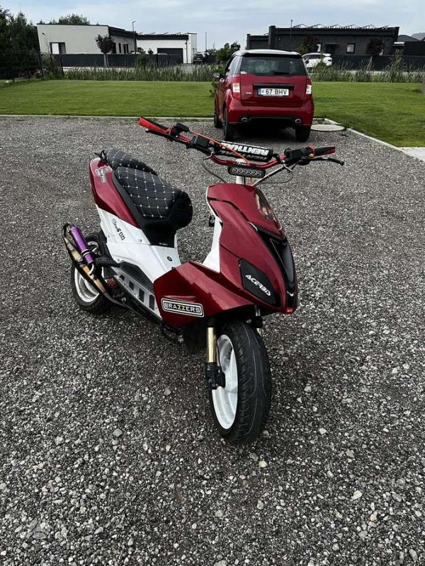 Aprilia SR 2013 Kauņa, ar dzinēja tilpumu 70.00 L un nobraukumu 30 tūkst. km par 1699 €, foto 1 vietnē AUTOMOTO.COM.LV