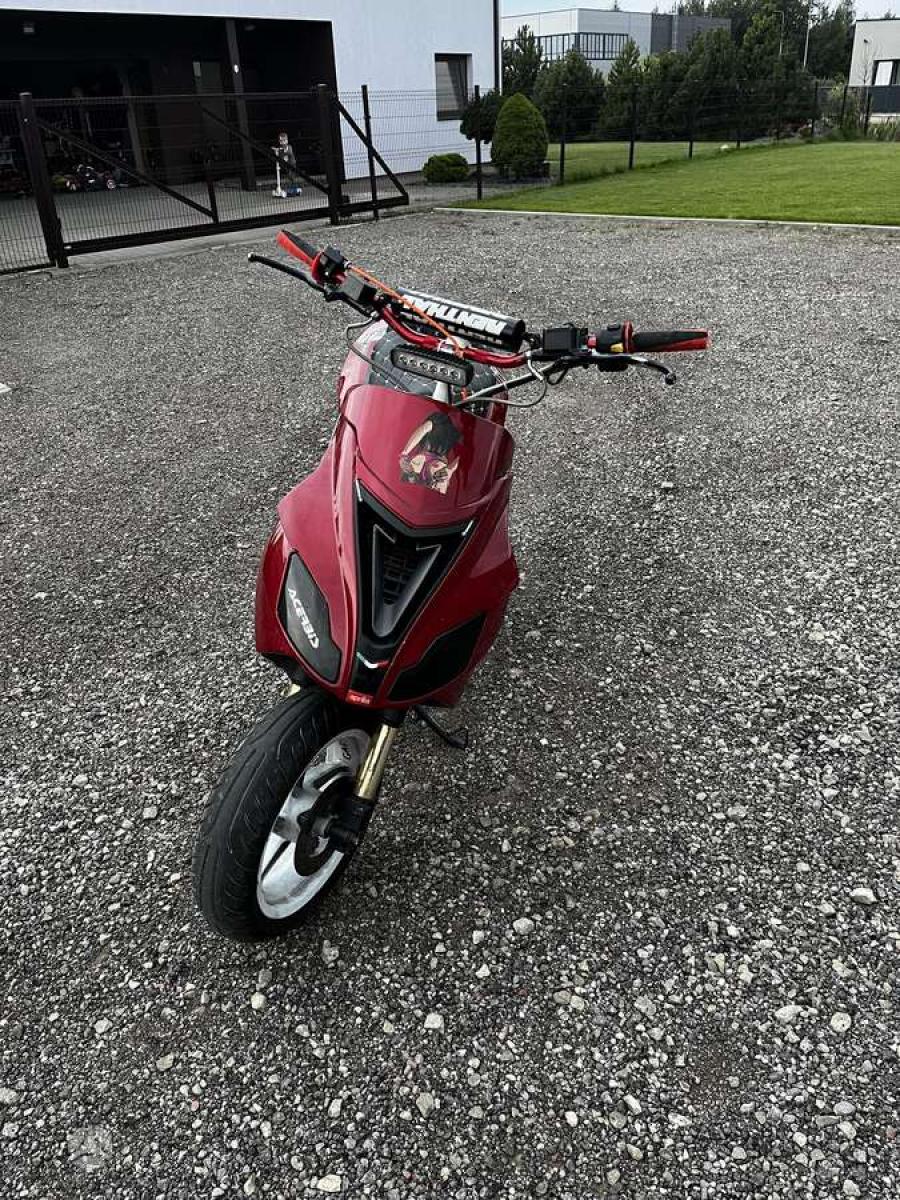 Aprilia SR 2013 Kauņa, ar dzinēja tilpumu 70.00 L un nobraukumu 30 tūkst. km par 1699 €, foto 3 vietnē AUTOMOTO.COM.LV