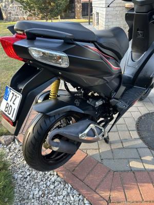 Aprilia SR 2014 Marijampole, ar dzinēja tilpumu 0.00 L un nobraukumu 0 tūkst. km par 1500 €, foto 5 vietnē AUTOMOTO.COM.LV